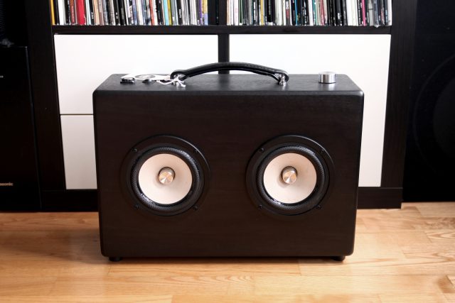 Modern Black Grain - The HiFi Case